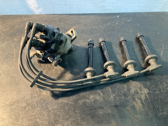 ディストリ ビューター マーチ K11 ニッサン CG10 22100-AN201 プラグ コード ディスビ デスビ(エンジン部品)｜売買されたオークション情報、yahooの商品情報を ...