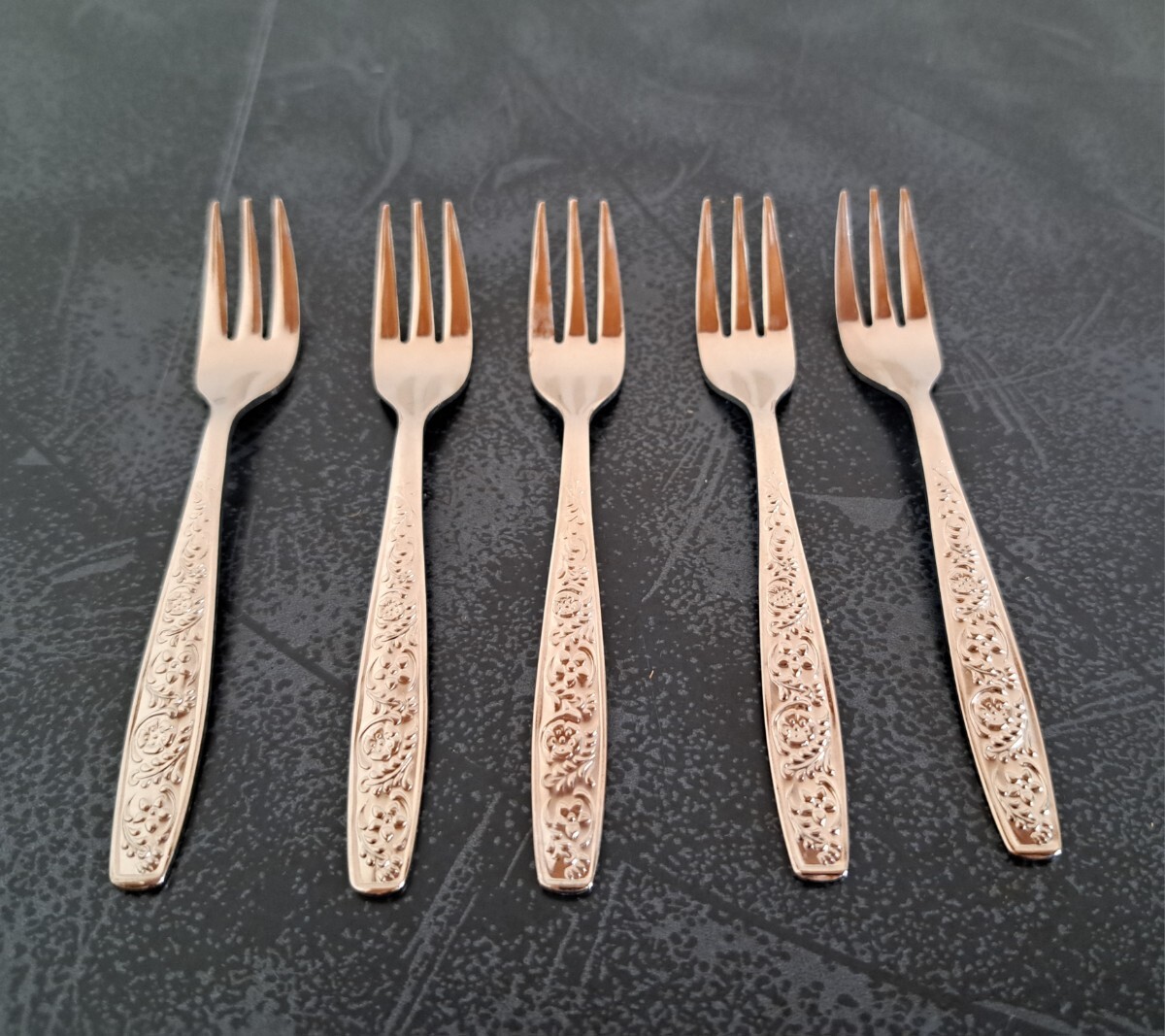 Yahoo!オークション - Martian フォーク5本セット マーシャン カトラリ...