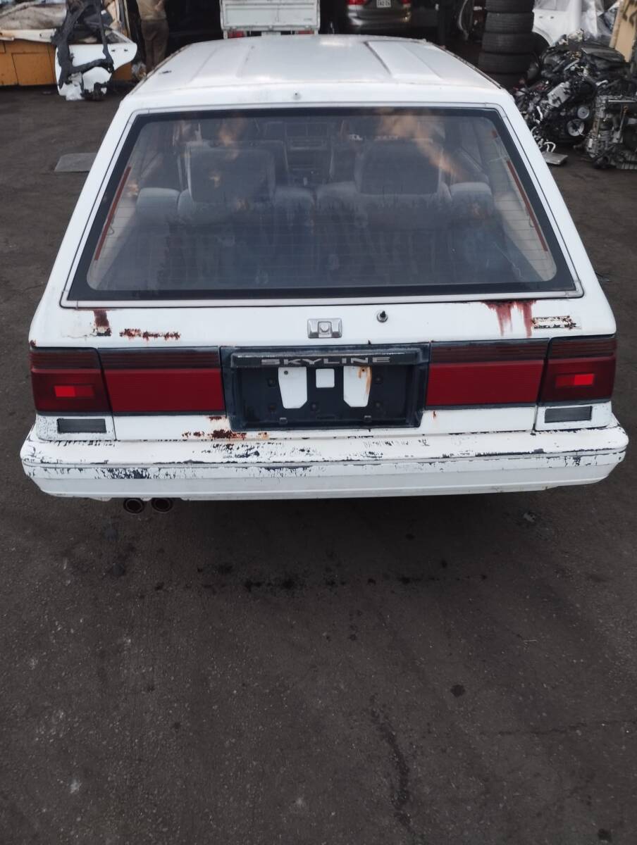 Yahoo!オークション - 日産 テールライト 左 スカイラインワゴン E-WHJ...