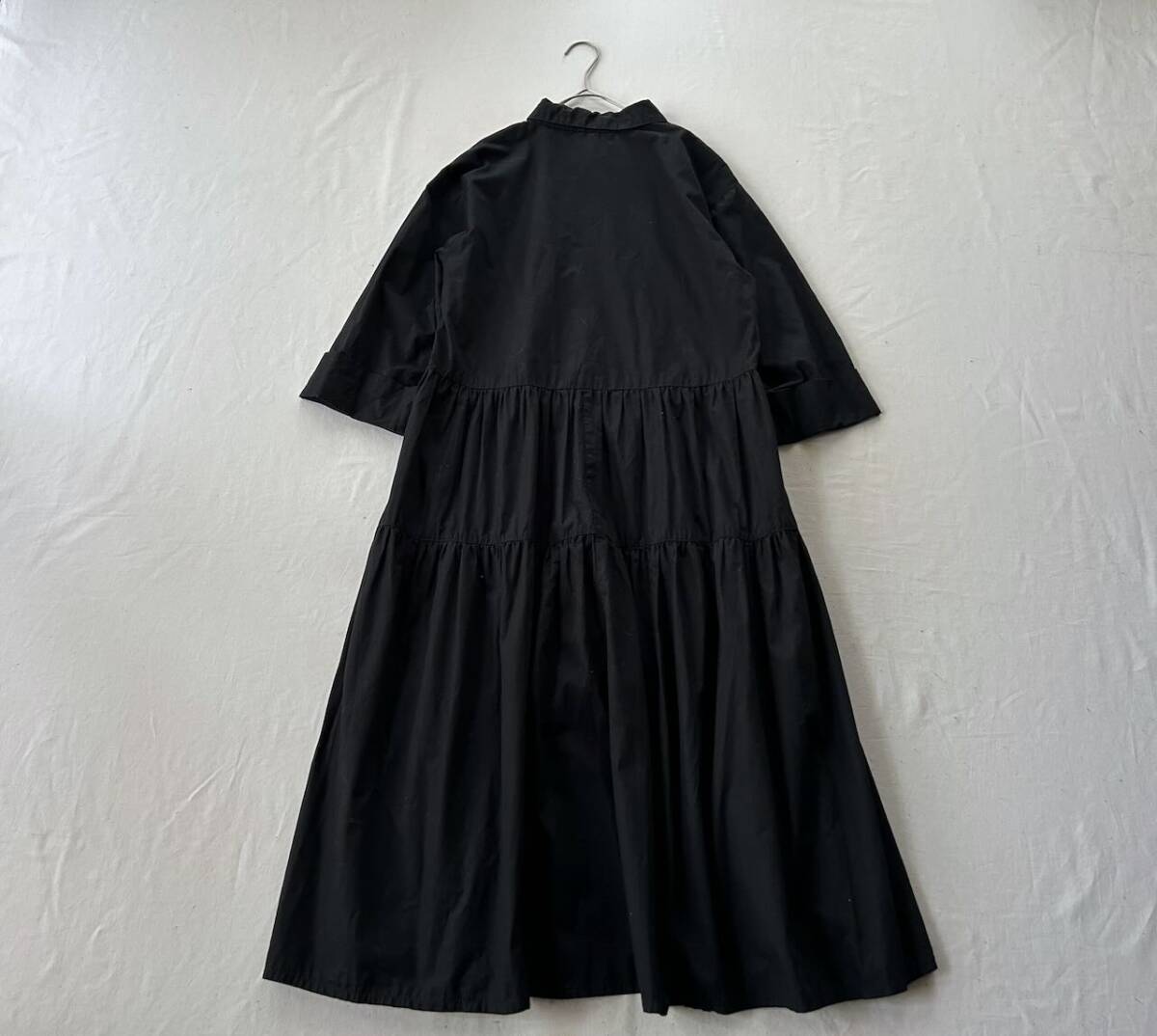 Yahoo!オークション - フェリシモ MEDE 19F ふんわりティアードワンピ...