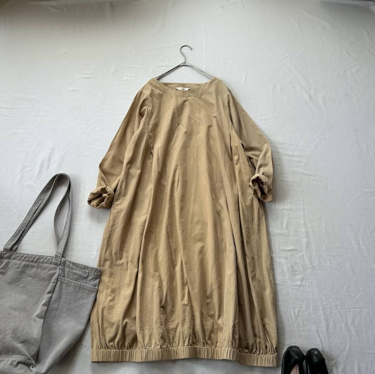 Yahoo!オークション - fillil フィリル 使えるプルオーバーワンピース ...