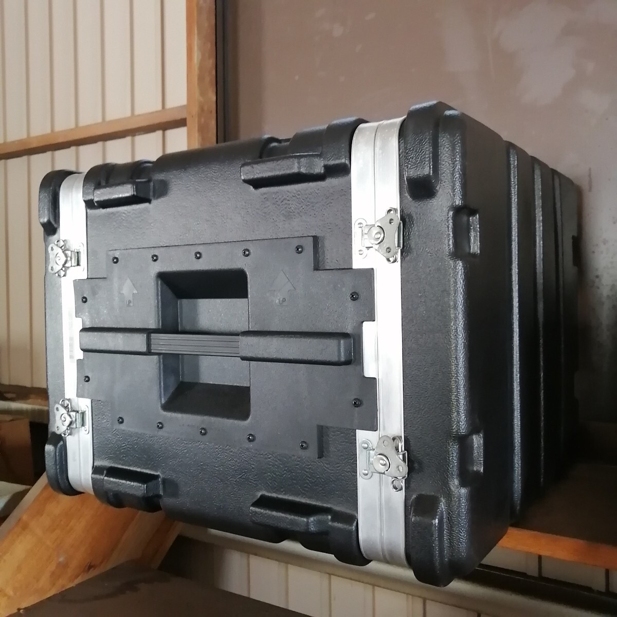 Yahoo!オークション - SKB 8U ATA 19 INCH ラックケース