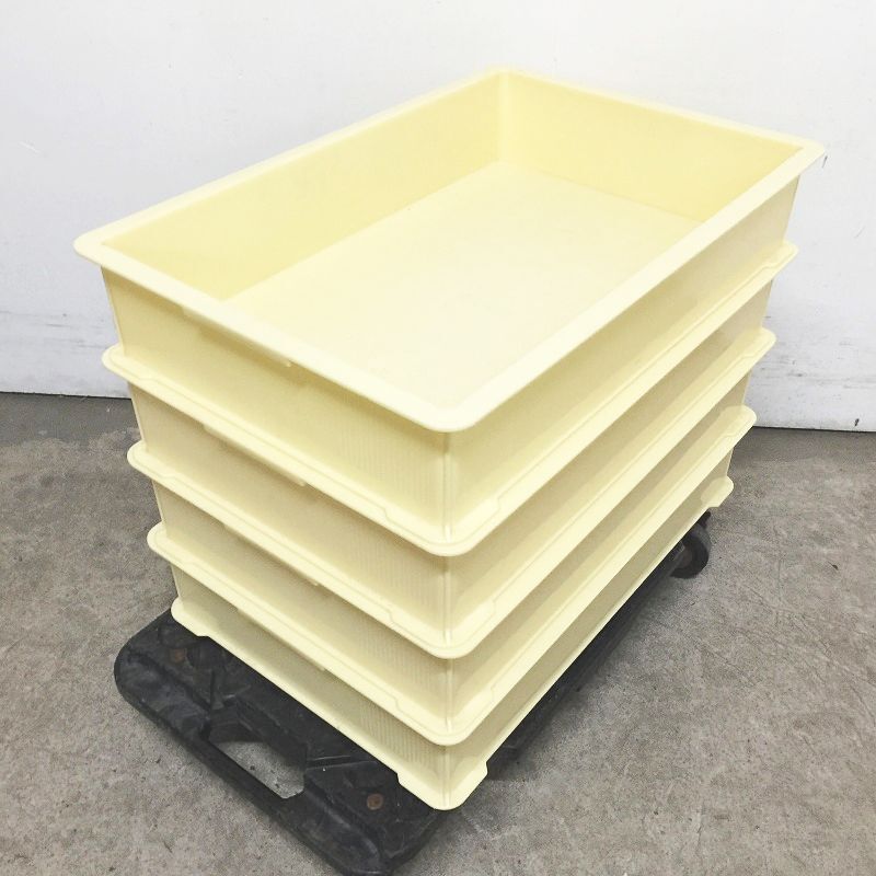 Yahoo!オークション - DI2323 | プラスチック番重 4枚セット フタ無し...