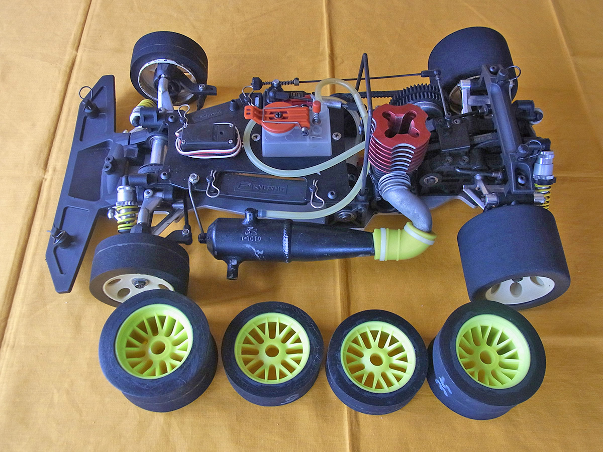 Yahoo!オークション - 中古 京商 Picco Genesis RS 600 1/10 15 クラス...