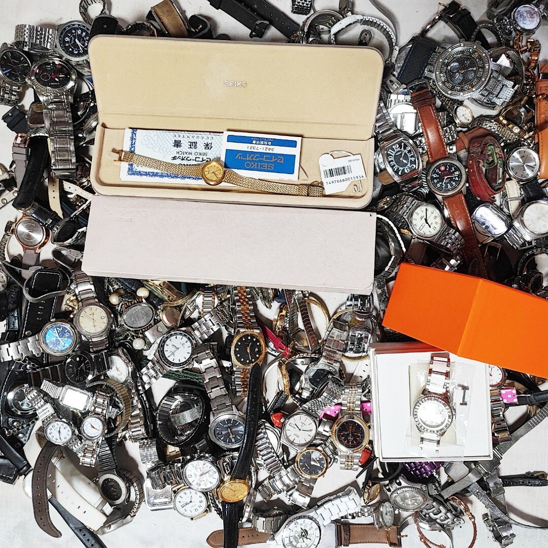 Yahoo!オークション - BURBERRY RADO SEIKO など 約200本 まとめて メ...
