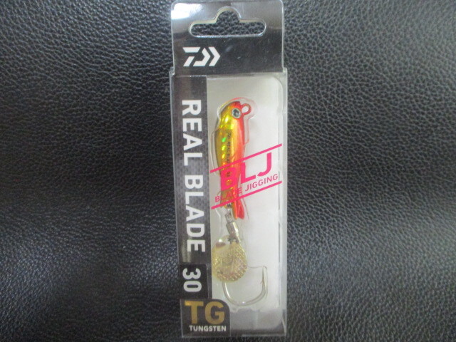 Yahoo!オークション - (F8.7) ダイワ リアルブレードTG30G アカキン 新...