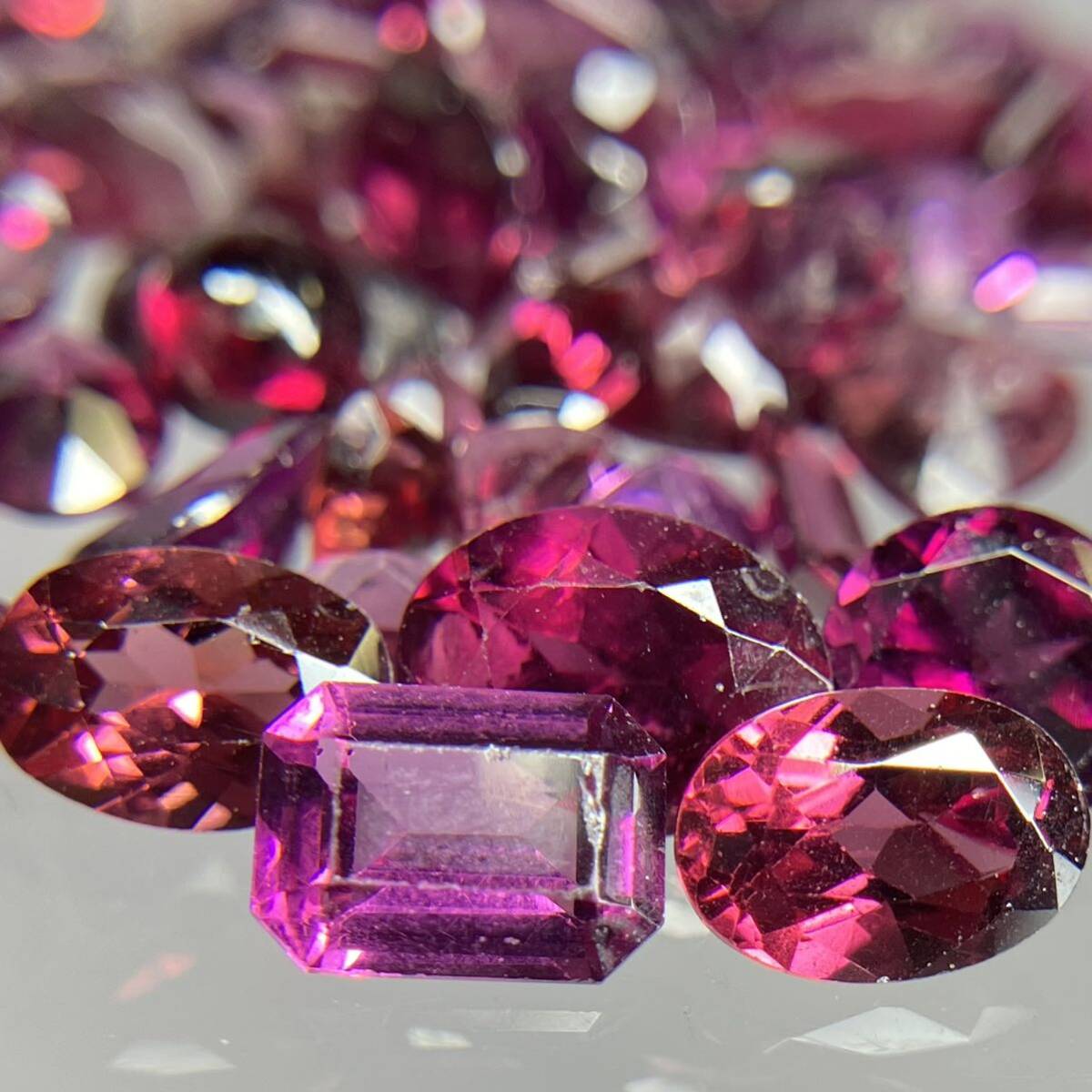 Yahoo!オークション - 天然ガーネットおまとめ 49.5ct S約9.9g ルー...