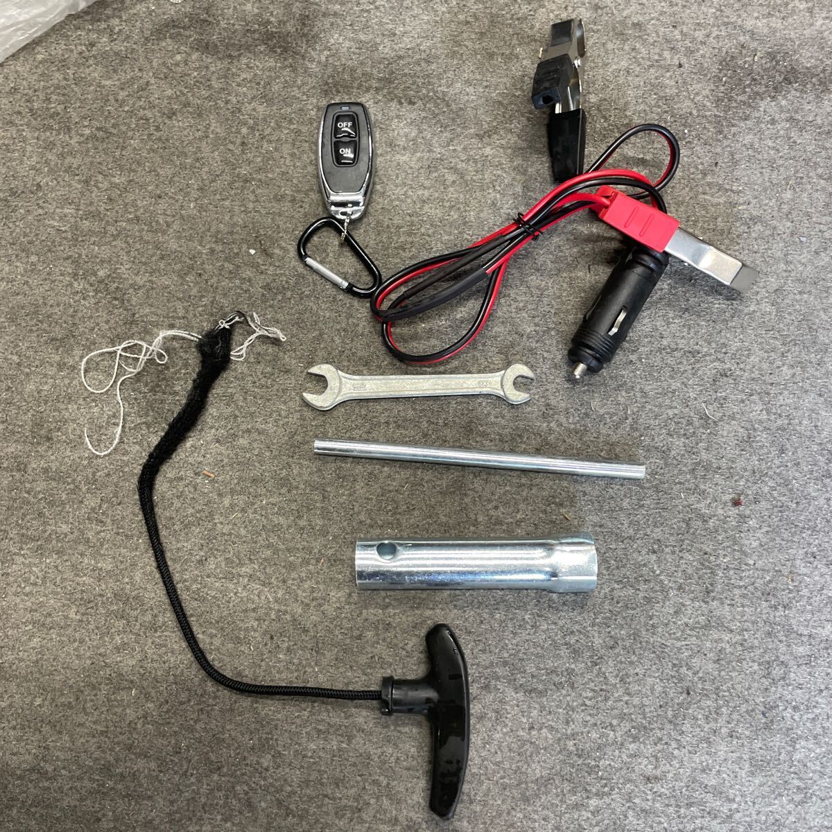 Yahoo!オークション - UTT147 Gaidohインバーター発電機 最大出力4.6kV...