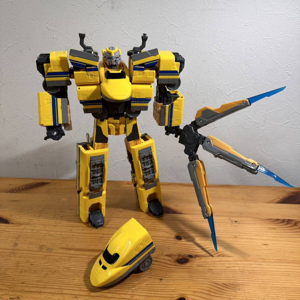 Yahoo!オークション - UTN606 プラレール 新幹線変形ロボ シンカリオン...