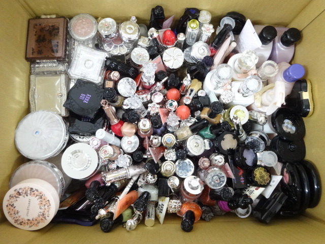 Yahoo!オークション - 300点以上 セット 16.6kg以上 まとめて 大量 未...