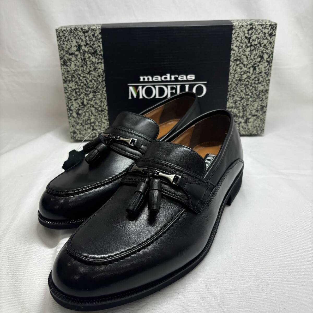 Yahoo!オークション - 【未使用品】② madras MODELLO マドラスモデロ ...