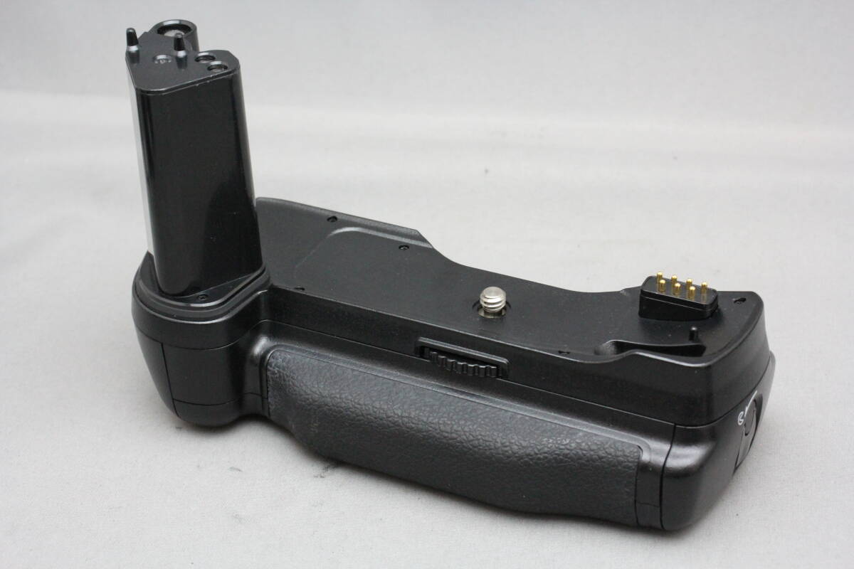 Yahoo!オークション - 動作確認済 ニコン（Nikon） MB-15 マルチパワ...