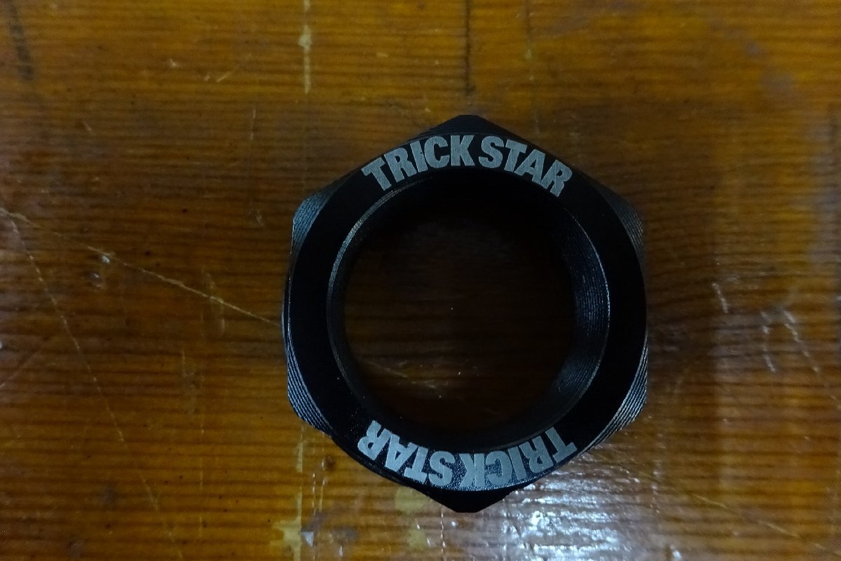 Yahoo!オークション - トリックスター ステムナット ブラック M28