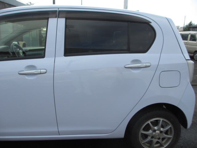 Yahoo!オークション - ミライース H25 左Rドア LA300S B73 リア LA310S