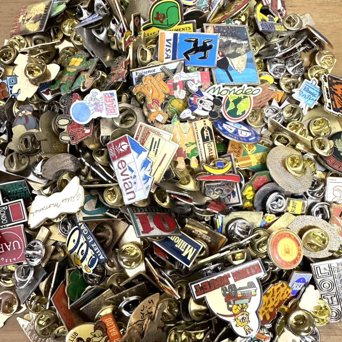 Yahoo!オークション - R363 300個 フランス ピンバッジ フランス雑貨 ...