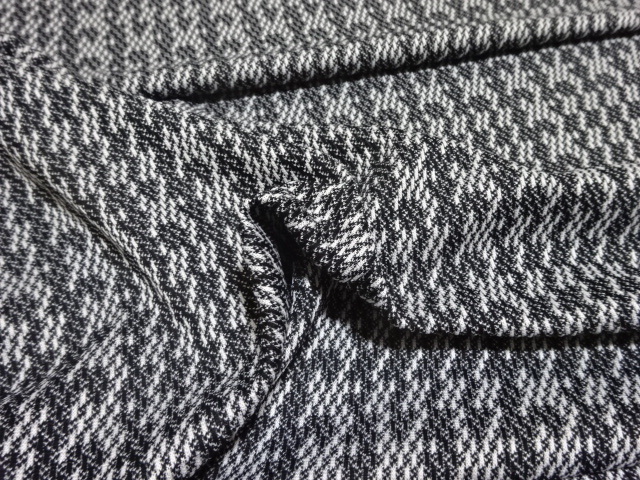 Yahoo!オークション - 日本製 ポリ ニット 柄 生地 4m G851