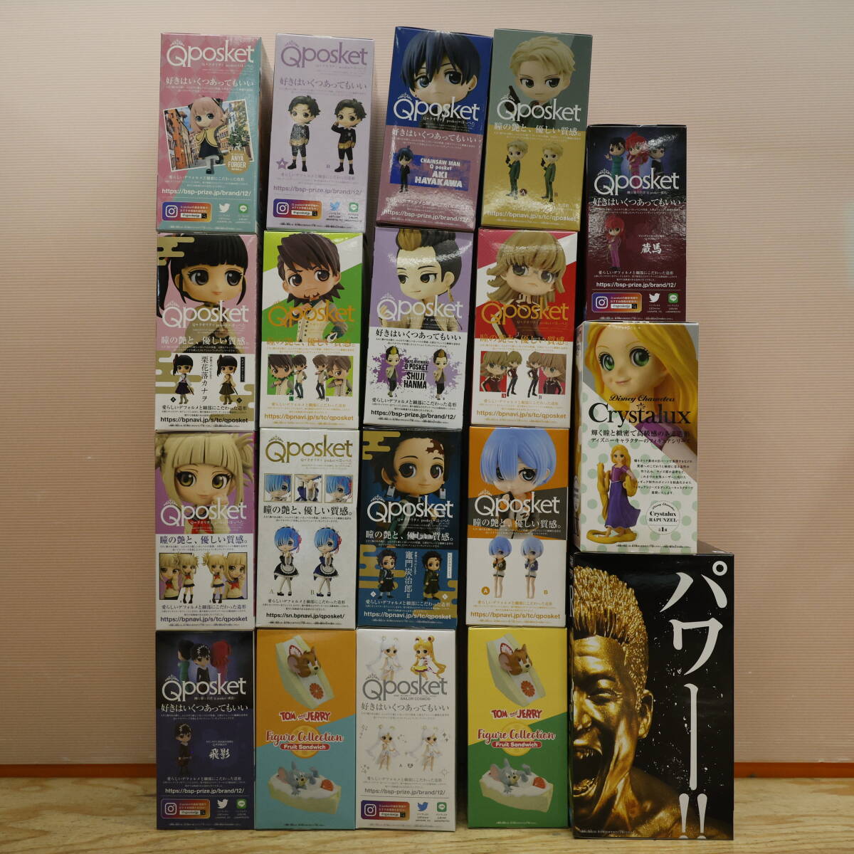 Yahoo!オークション - 玩D37 フィギュア【120】19点まとめ プライズ リ...