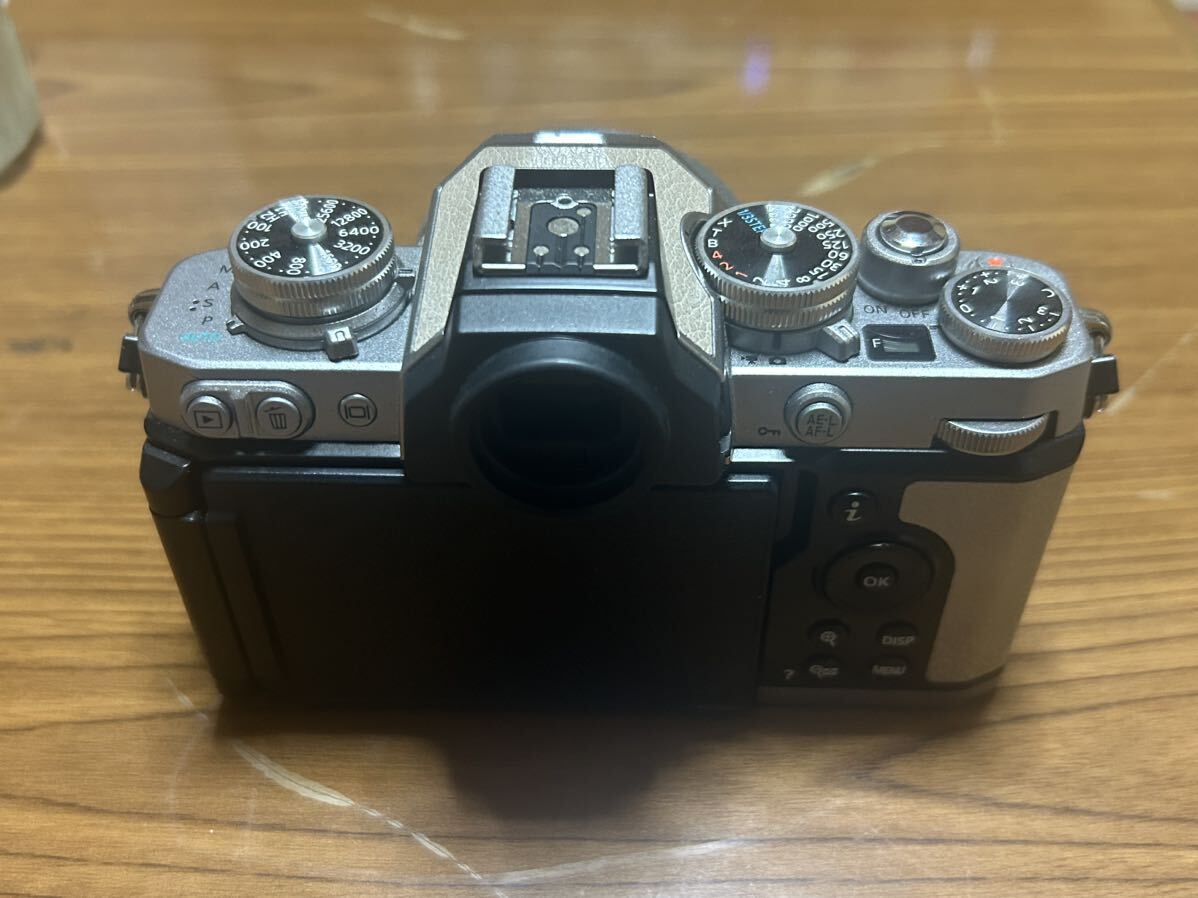 Yahoo!オークション - Nikon ニコン ZFC