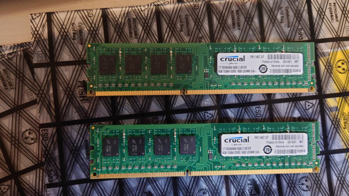 CRUCIAL DDR3-1600MHz 16GB 8GB×2枚キット CT102464BA160B.C16FER み デスクトップ用 PCメモリ 240-×2枚 32G(8GB)｜売買された ...