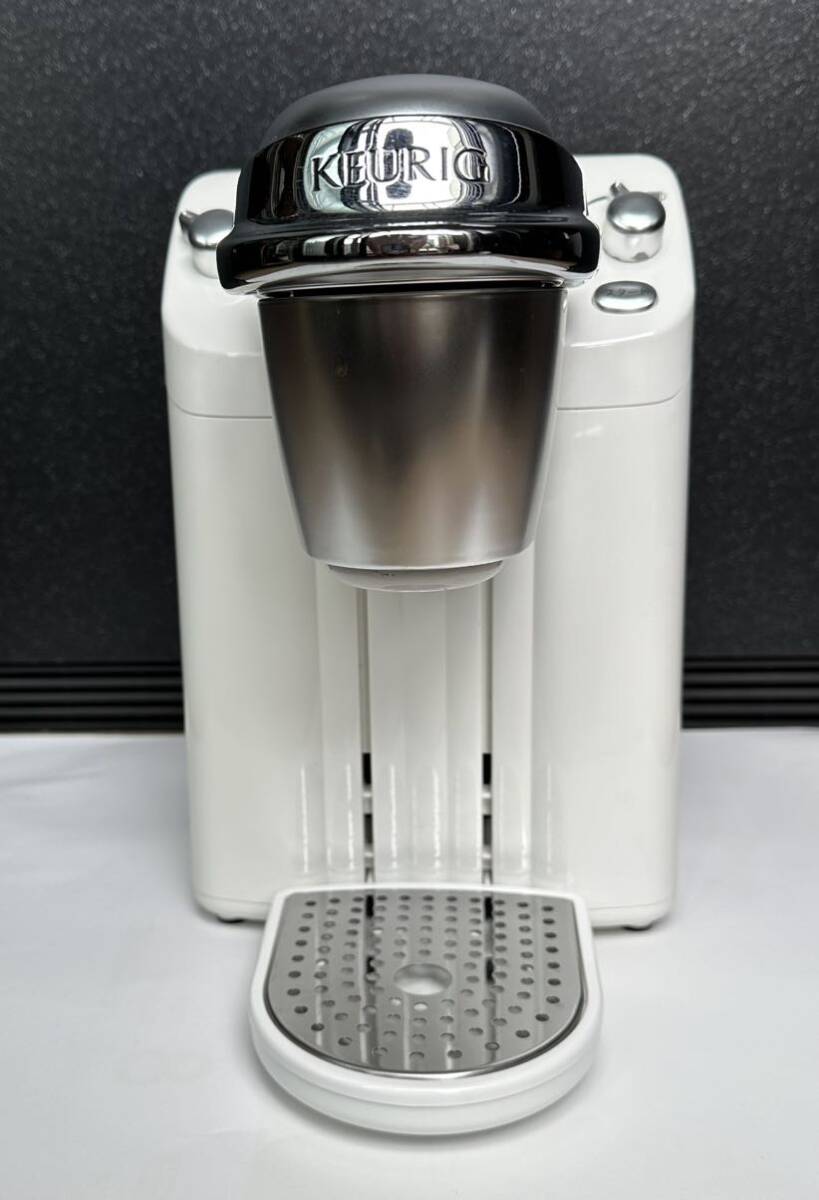 Yahoo!オークション - 超美品 KEURIG コーヒー抽出機 BS200 ホワイト ...