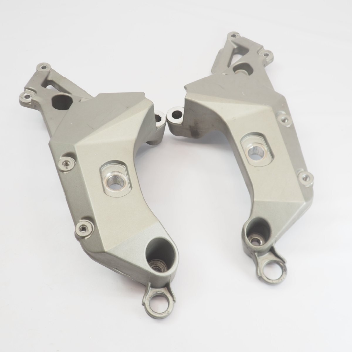 Yahoo!オークション - MVアグスタ ブルターレ910R サイドフレーム エン...