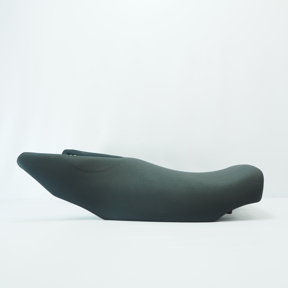 Yahoo!オークション - 取り付けOK ジール250 3YX 純正 メインシート フ...