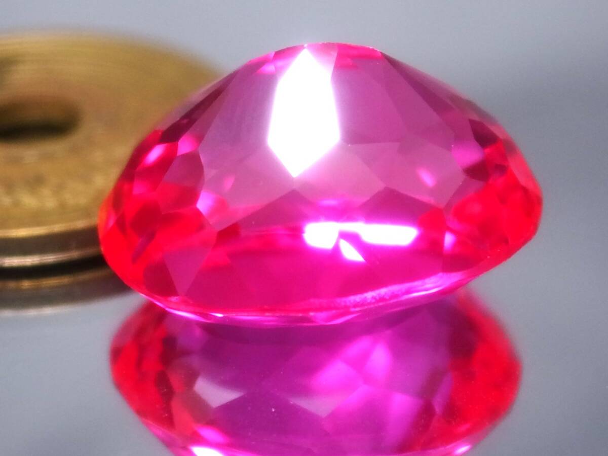 Yahoo!オークション - 23.94ct 新品・大粒サイズ・超ギラギラの凄いテ...