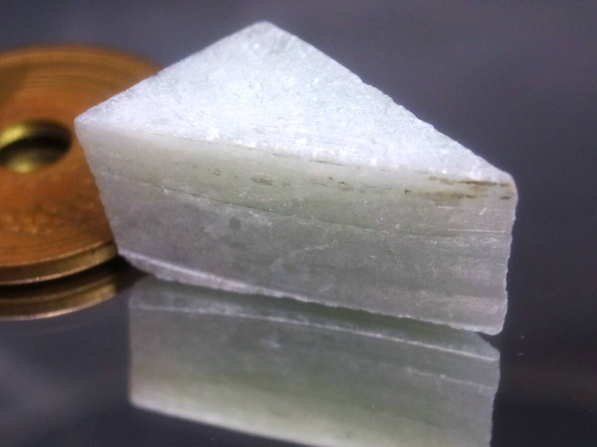 Yahoo!オークション - 21.85ct 新品・天然硬玉翡翠 ミャンマー産