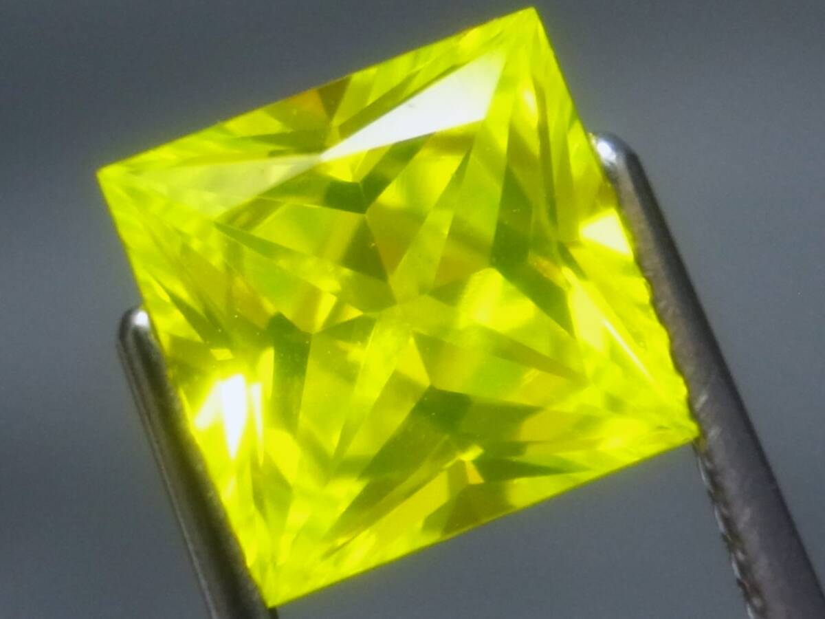 Yahoo!オークション - 3.69ct b 新品・カナリーイエローベリルカラー ...