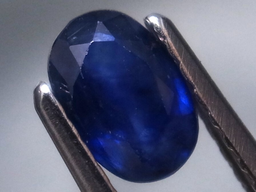 Yahoo!オークション - 0.55ct d 新品・天然ブルーサファイヤ マダガス...