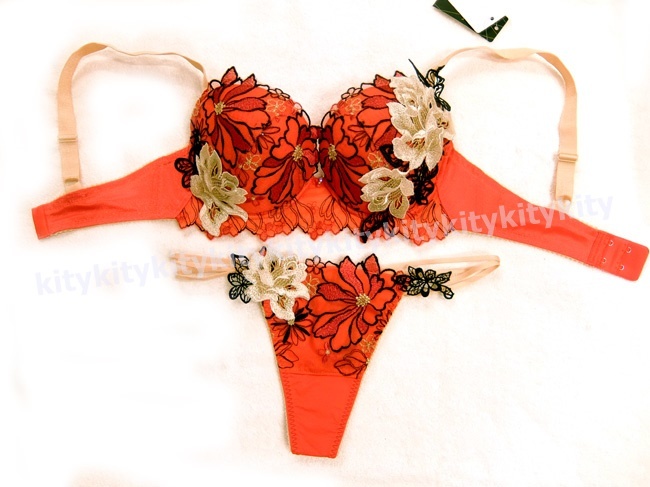 Yahoo!オークション - サルート【プラダを着た悪魔】F65＆ソングM RE 9...