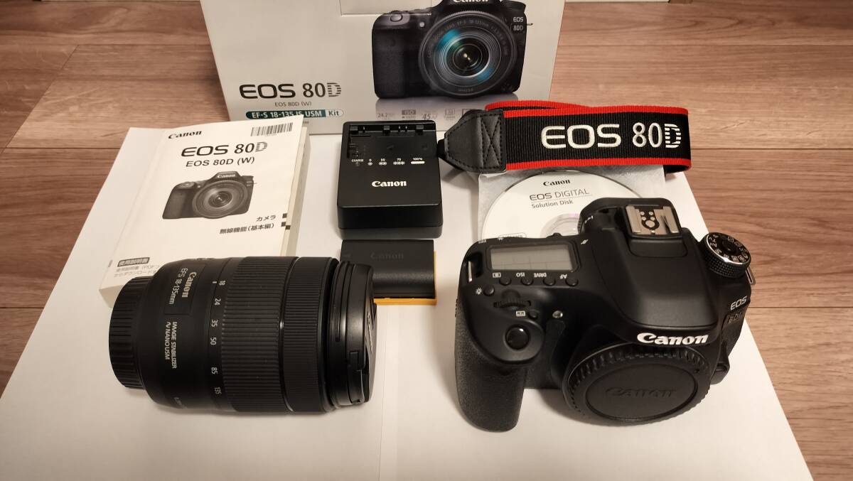 Yahoo!オークション - 【美品】Canon キヤノン EOS 80D EF-S 18-135mm ...