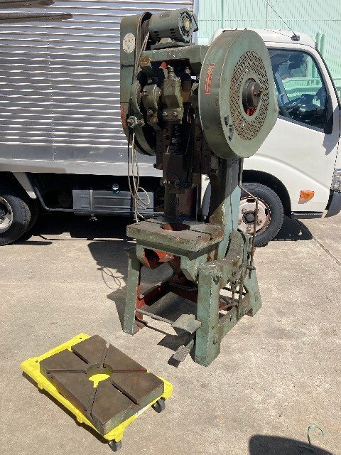 Yahoo!オークション - KANEDA ピンクラッチプレス KPS-15 金型プレス ...