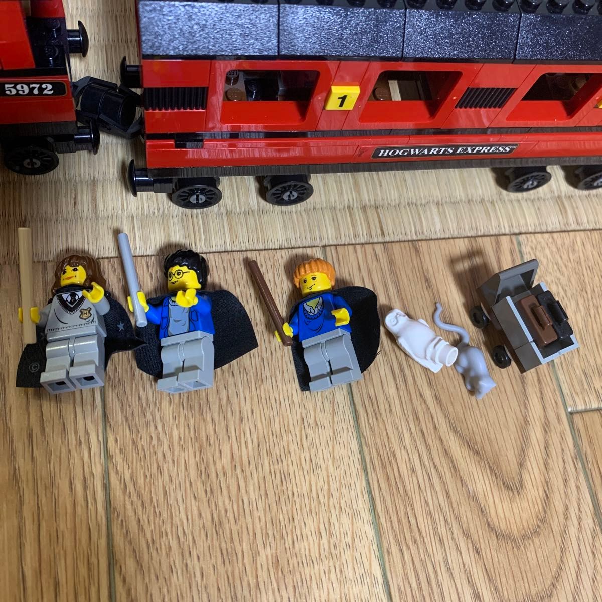 LEGO レゴハリーポッター ホグワーツ特急9と4分の3番線 機関車 LEGO レゴハリーポッター ホグワーツ特急9と4分の3番線 機関車