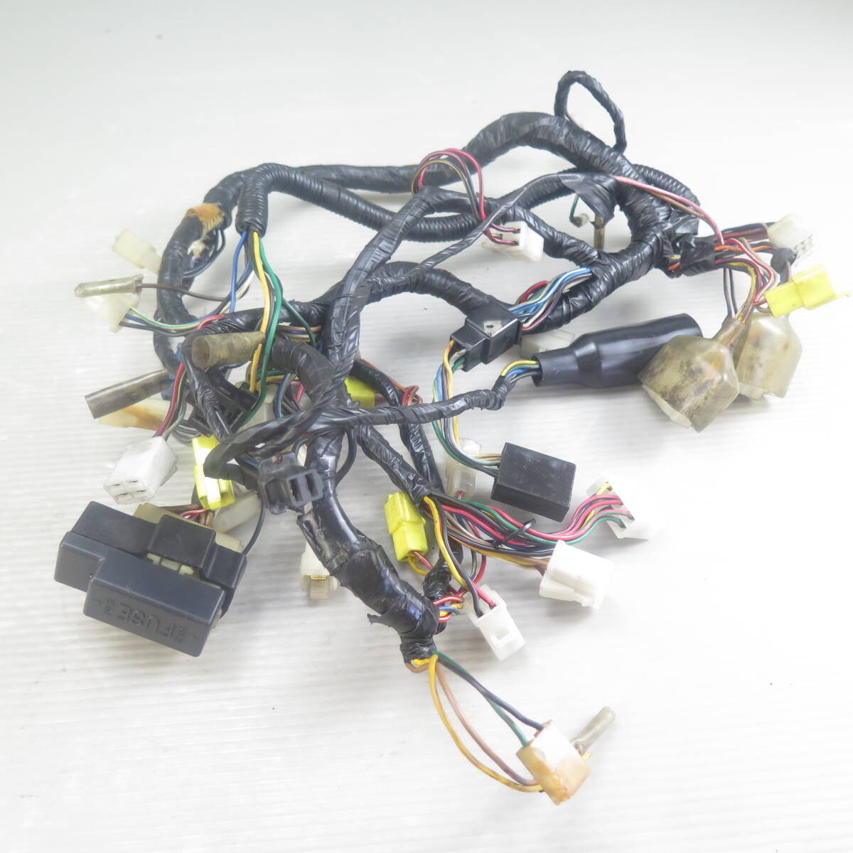 Yahoo!オークション - VMAX1200 [2WE] 1992 純正 メインハーネス 電装...