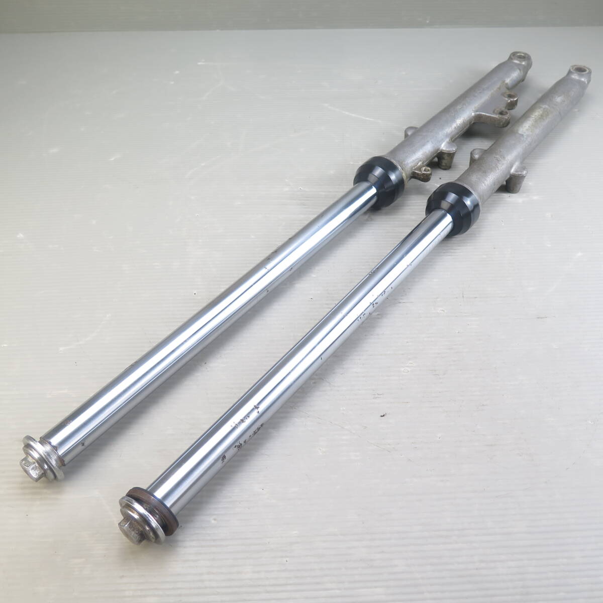 Yahoo!オークション - RX50スペシャル [4U5] 純正フロントフォーク サ...