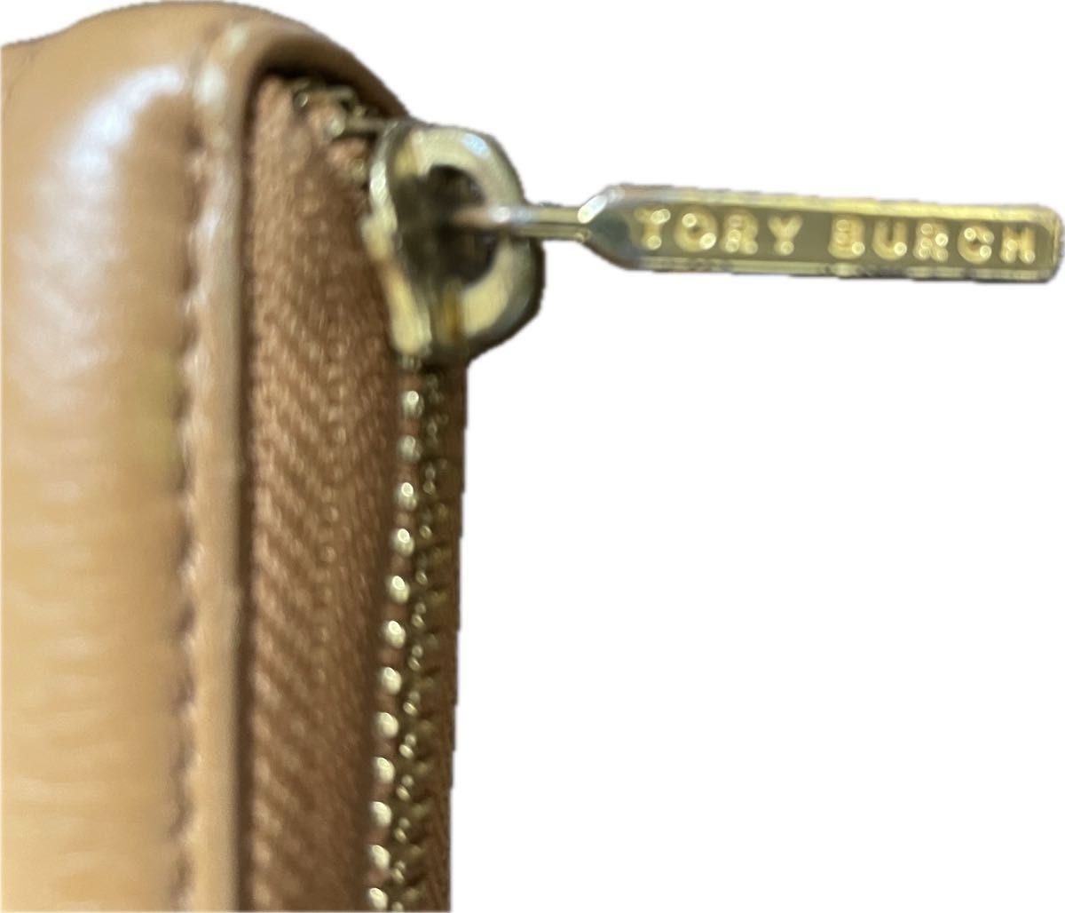 TORY BURCHトリーバーチ 長財布 ラウンドファスナー レザー TORY BURCHトリーバーチ 長財布 ラウンドファスナー レザー