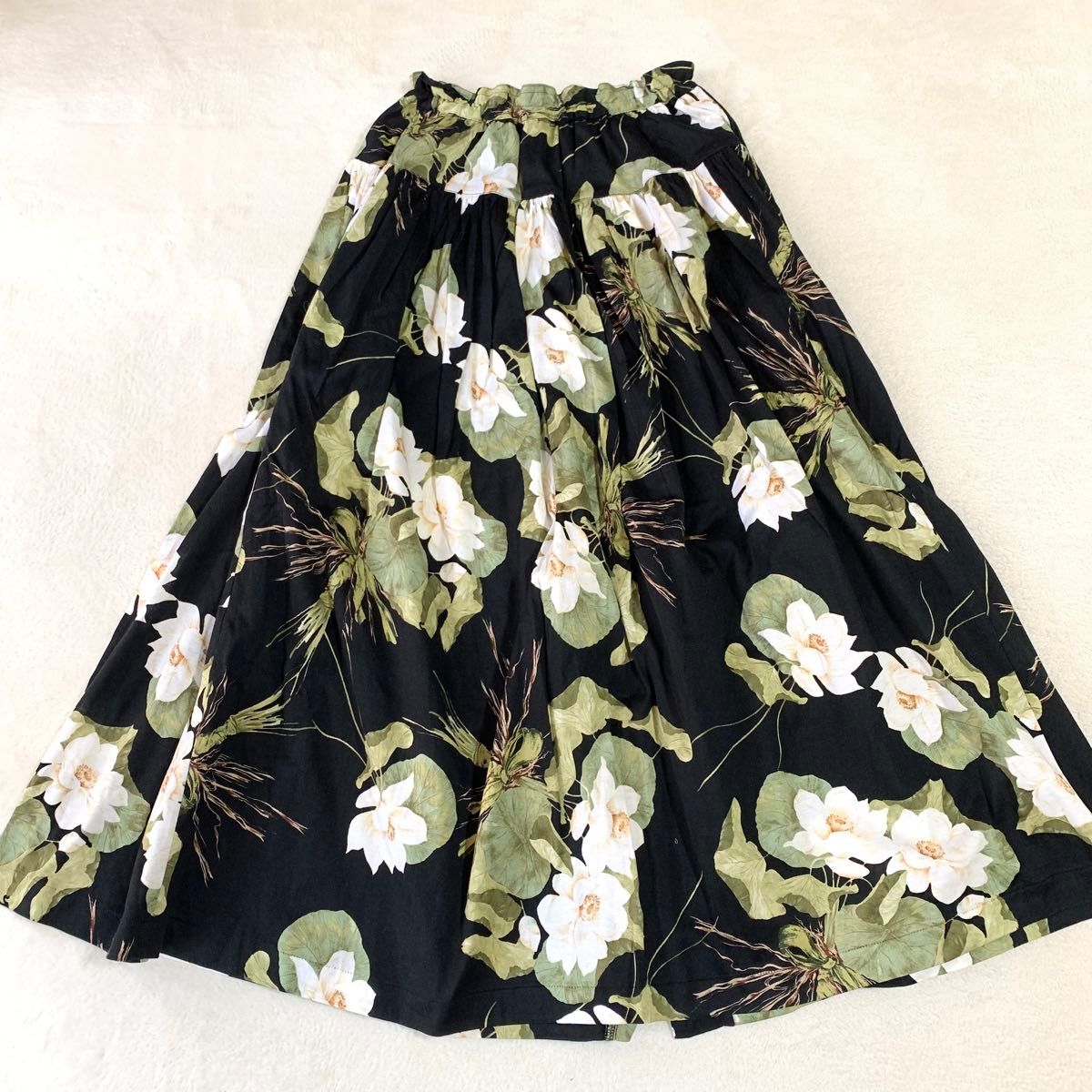 極美品 KANEKO ISAO カネコイサオ 花柄 セットアップ ロング 極美品 KANEKO ISAO カネコイサオ 花柄 セットアップ ロング