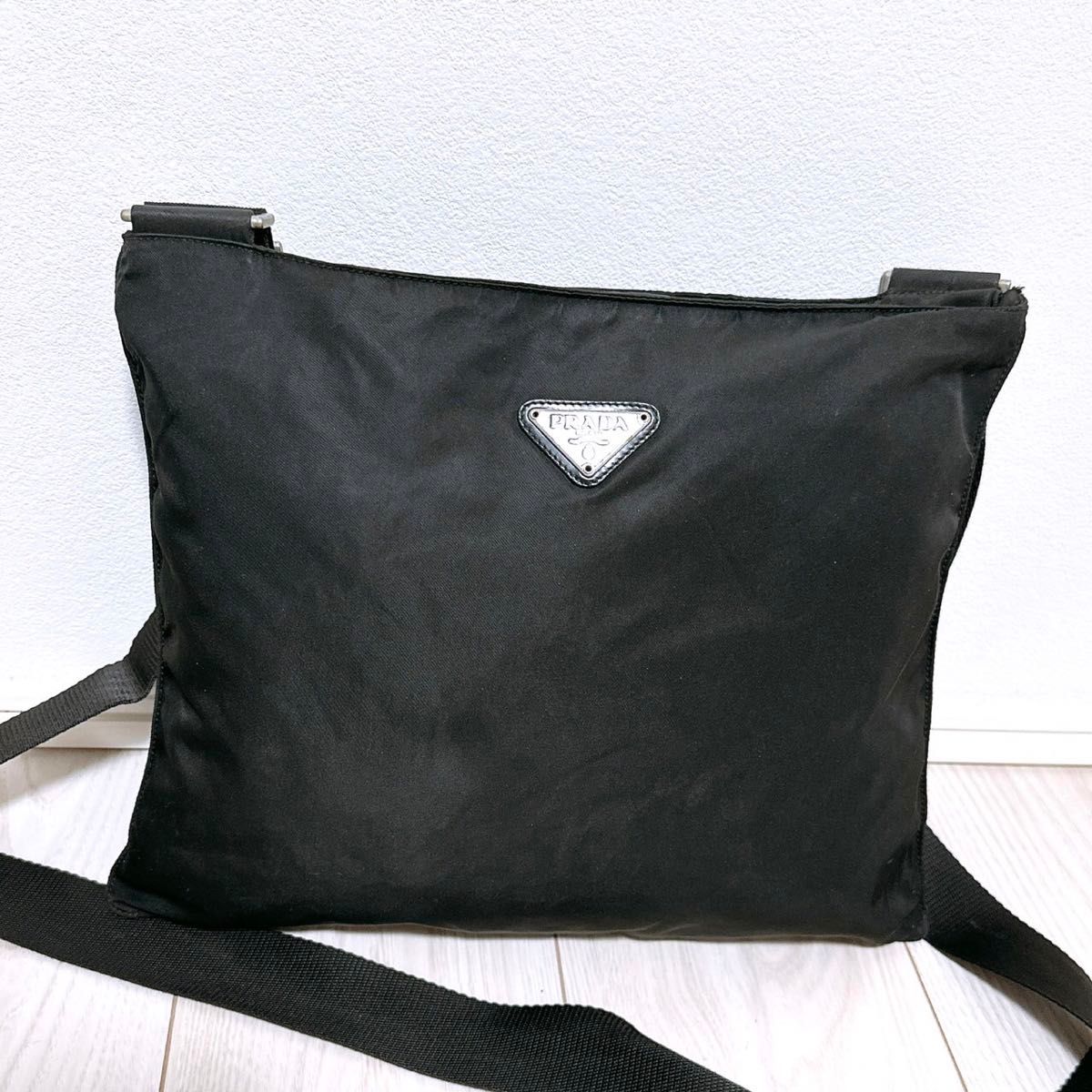 美品》PRADA(プラダ)ショルダーバッグ|Yahoo!フリマ(旧PayPay 美品》PRADA(プラダ)ショルダーバッグ|Yahoo!フリマ(旧PayPay