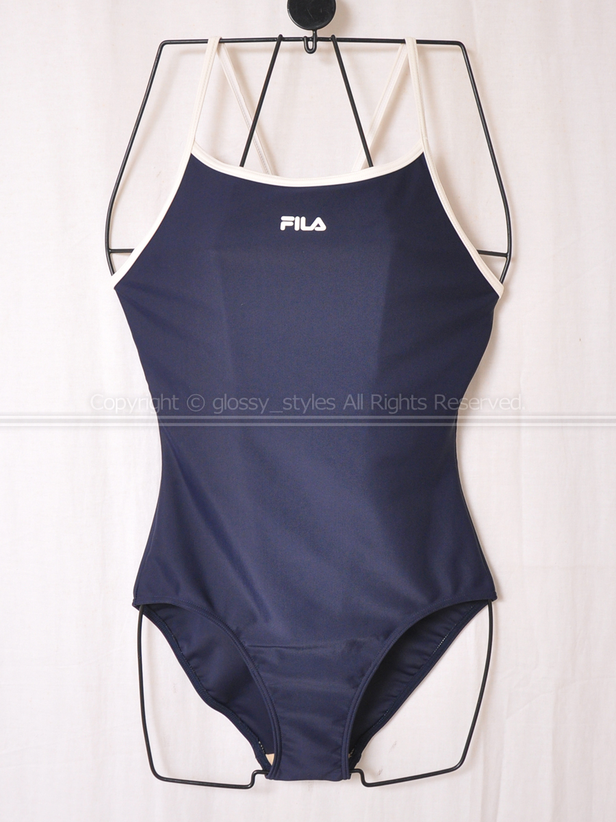 Yahoo!オークション - K1954-17 美品 大きめ FILA フィラ パイピング ...