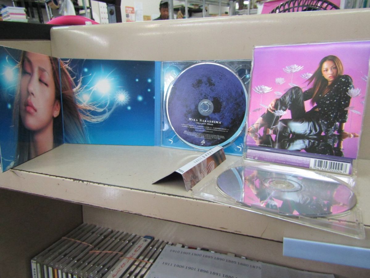 Yahoo!オークション - 1871 中島美嘉 CD 2タイトルセット STARS / CRES...