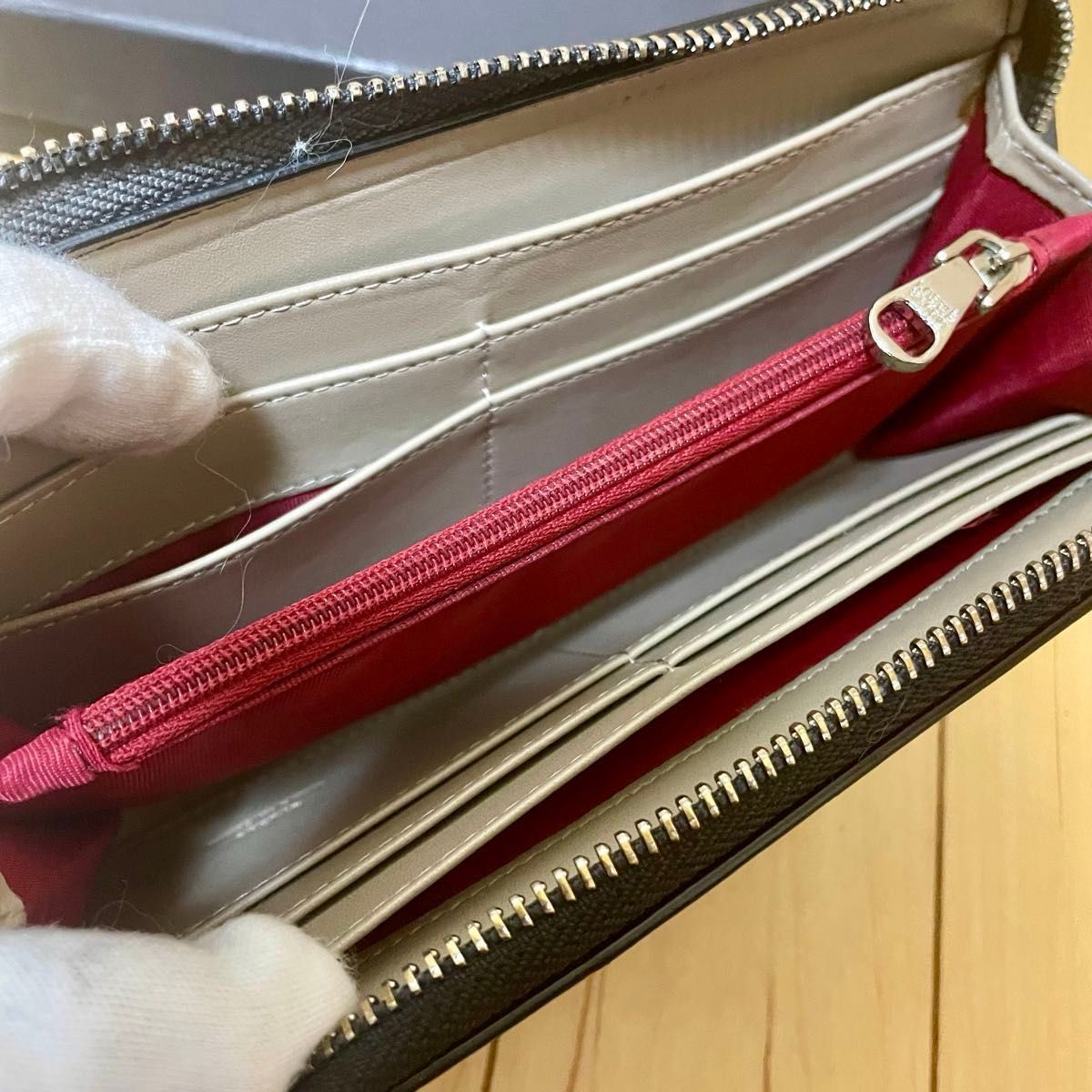 値下げ不可 LOEWE ロエベ 長財布 パズル ラウンドファスナー 値下げ不可 LOEWE ロエベ 長財布 パズル ラウンドファスナー