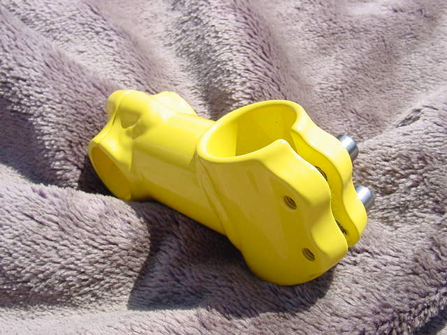 Yahoo!オークション - BAZOOKA AHW STEM 70㎜/10°/25.4φ yellow 新品...