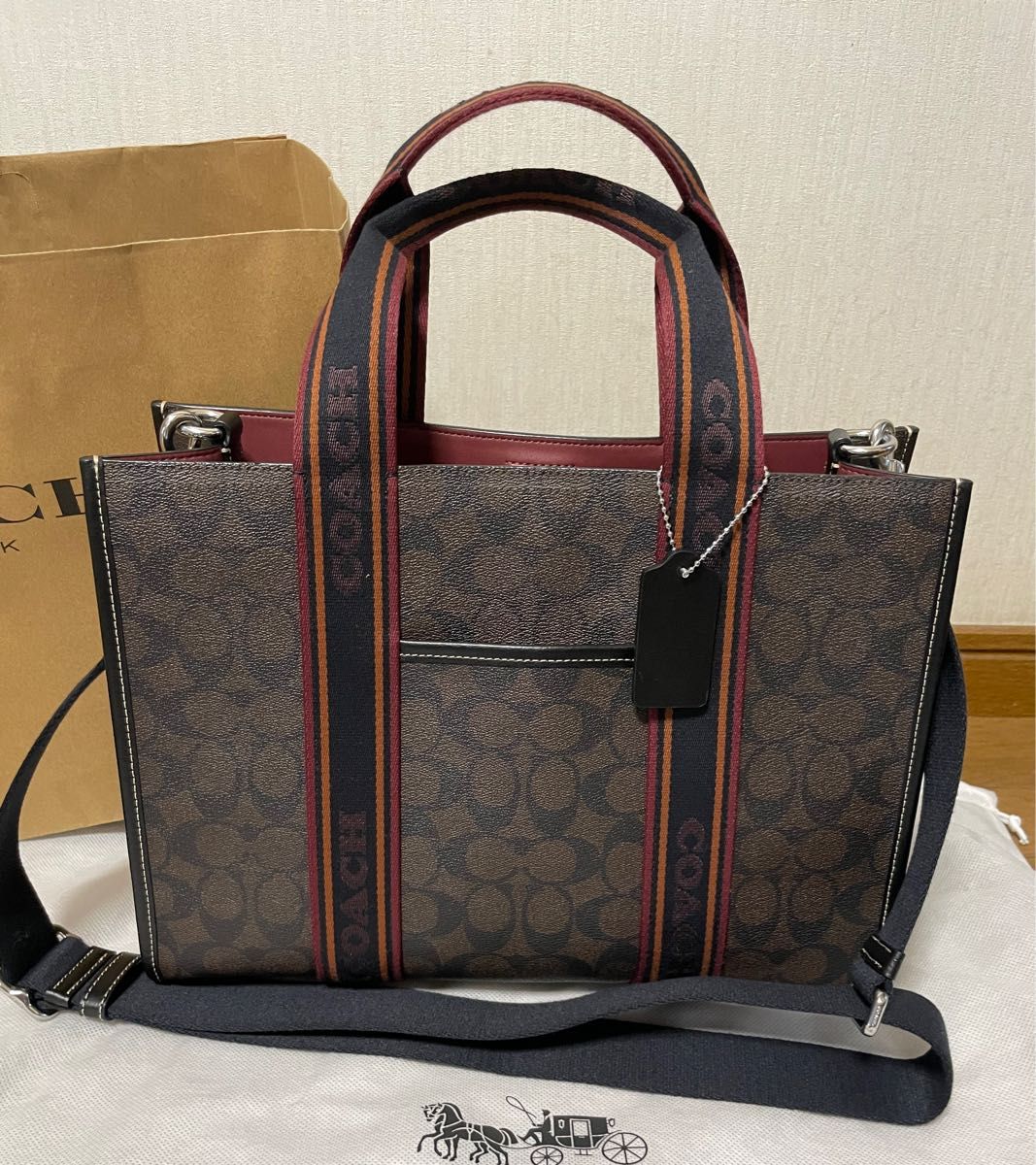 新品未使用 正規店 コーチ coach スミス トート・シグネチャー 新品未使用 正規店 コーチ coach スミス トート・シグネチャー