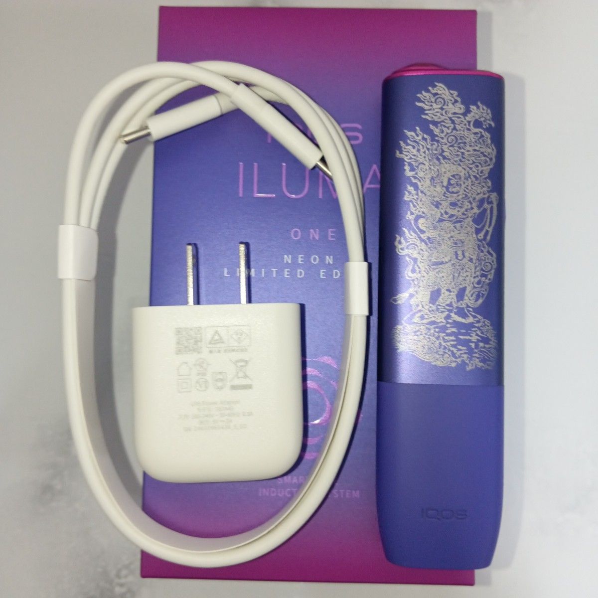 不動明王 デザイン iQOS ILUMA ONE アイコス イルマワン ネオン 不動明王 デザイン iQOS ILUMA ONE アイコス イルマワン ネオン