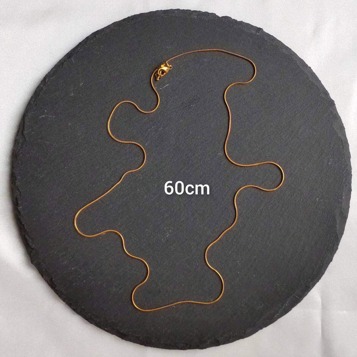 Yahoo!オークション - 【つけっぱなしOK】スネークチェーンネックレス ...