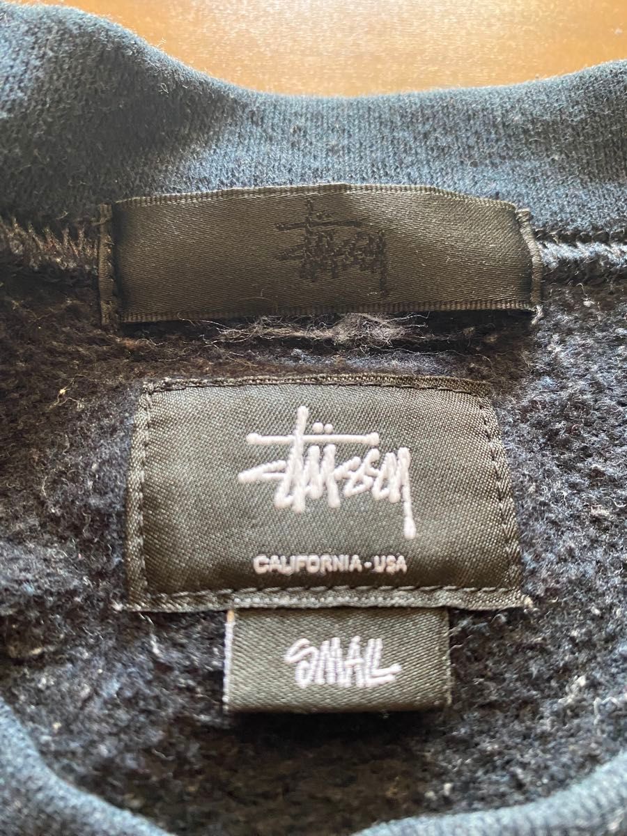 レアコラボ】STUSSY×KEVIN LYONS コラボ スウェット サイズS レアコラボ】STUSSY×KEVIN LYONS コラボ スウェット サイズS