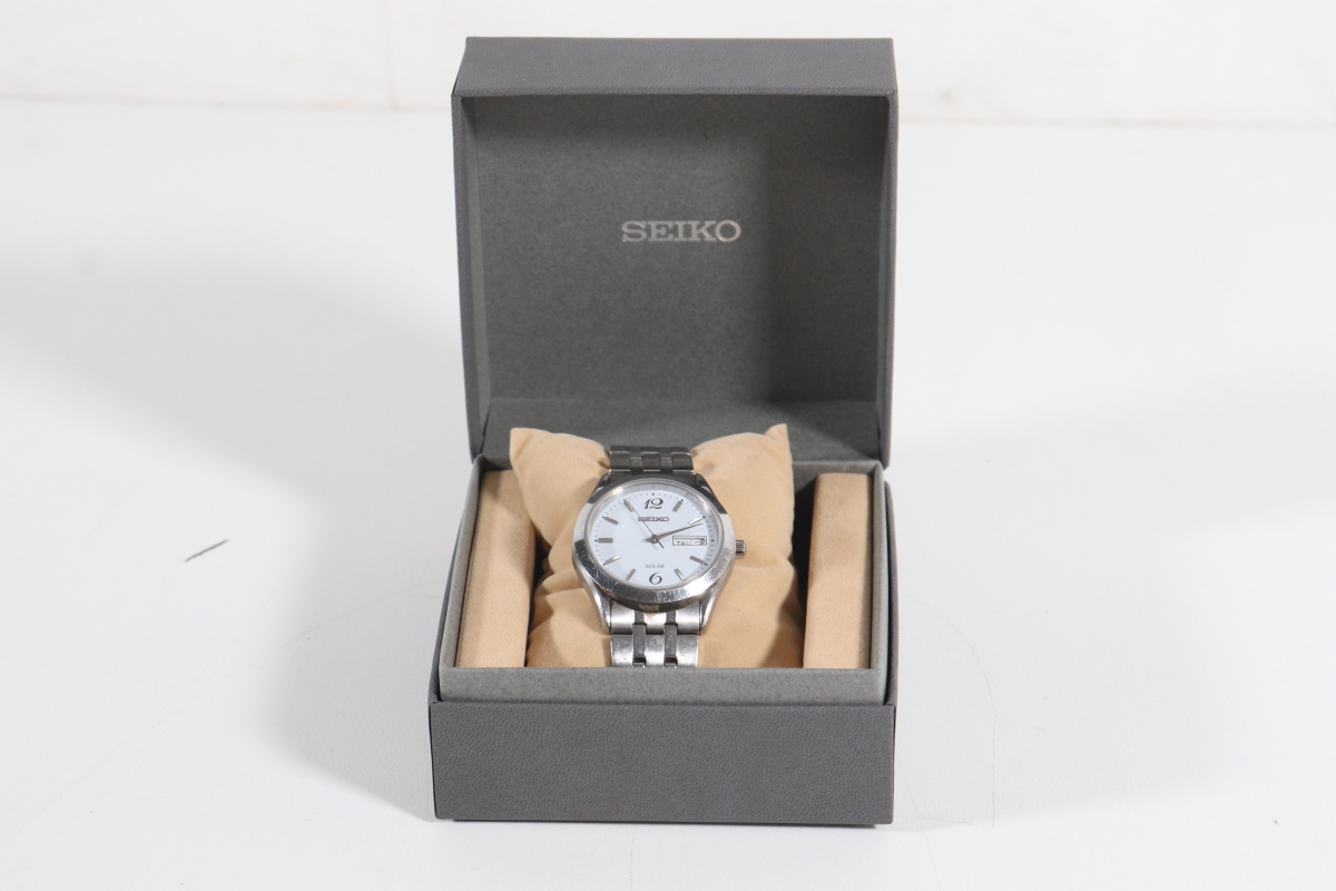 Yahoo!オークション - SEIKO V158-0AZ0 ホワイト セイコー ソーラー時...