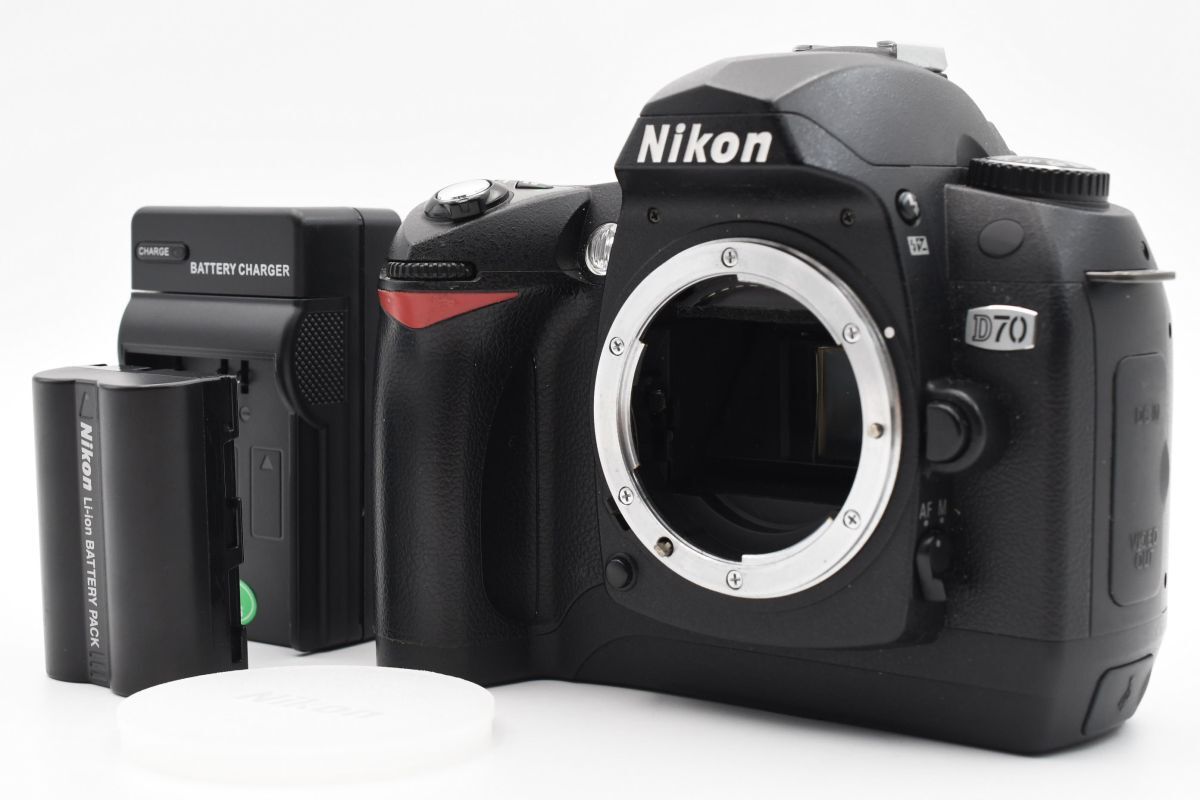 Yahoo!オークション - Nikon ニコン D70 ブラックボディ デジタル一眼...