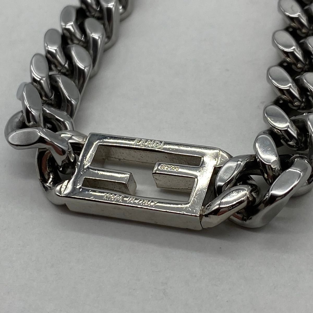 FENDI バゲットネックレス シルバー フェンディ 目黒蓮着用 FENDI バゲットネックレス シルバー フェンディ 目黒蓮着用
